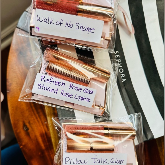 Charlotte Tilbury | Makeup | Charlotte Tilbury Mini Gloss Lipstick ...